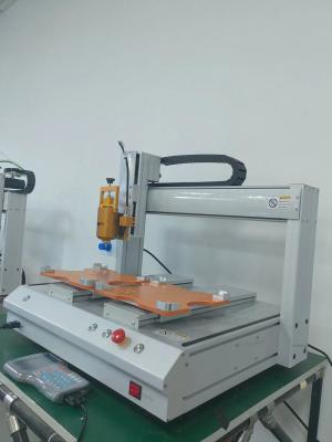 Chine Dispenser automatique de colle à fusion à chaud avec communication USB+R232 80*78*85cm Spécification et garantie 1 an à vendre