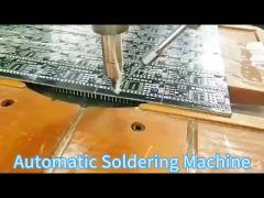 Automatische soldeermachine met PLC-flux voor de verlichtingsindustrie