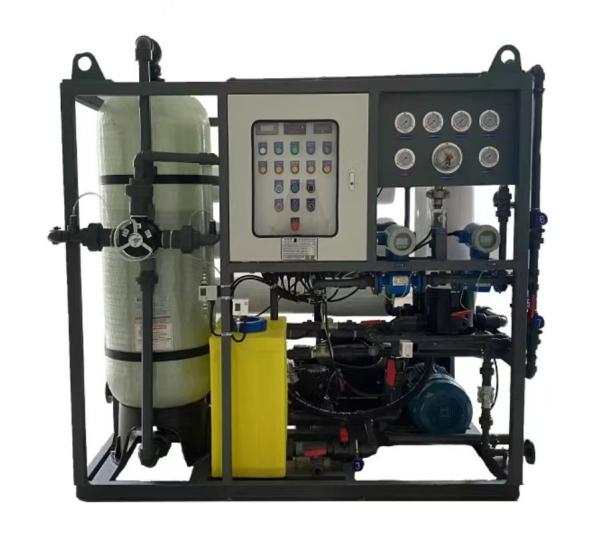 Quality Seawater Desalination Equipment 30 Tons/Day Marine Fresh Water Generator Reverse Osmosis Water Treatment Equipment Ro Filter for sale