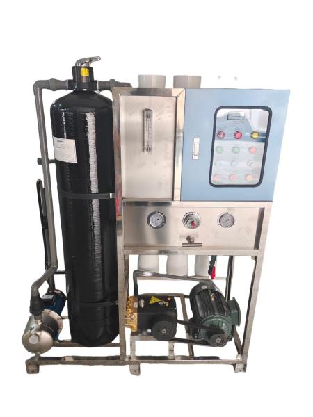 Quality 2500w Seawater Desalination Machine 10 Tons Water Daily Production for sale