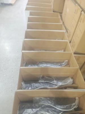 Cina Poltrona da gioco ergonomica a colori personalizzati con supporto lombare da massaggio e altezza regolabile in vendita