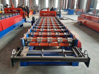 China high speed servo motor roof tile sheet roll forming machine made in China for sale