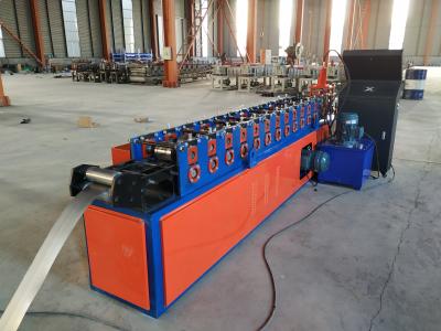 China SOLDADO ENROLLADO EN EL EJÉRCITO del poste de la cerca del metal que hace que el equipo rueda formando la máquina para proteger en venta
