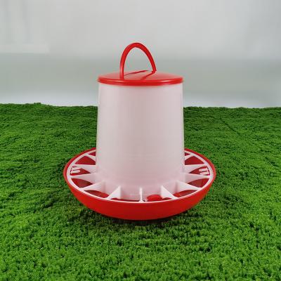 China Freestanding Standard Poultry Feeder For Chickens Geese Turkeys 1L - 12L Capacity for sale
