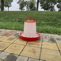 China Poultry Automatic Pet Feeder Thickened Plastic Material Durable Sturdy for sale