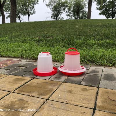 China Automatic Labor Saving Plastic Chicken Feeder Waterer 1L Capacity Pigeon Supplies for sale