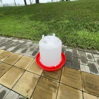 China Cylindrical Birds Farmer plastic poultry drinker durable for sale