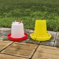 China Constant Water Supply Poultry Chicken Drinker Standard Version Long Lasting Durability for sale