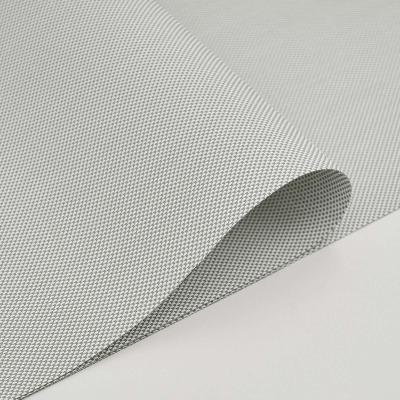 China Fire Resistant Blackout Sunscreen Roller Blind Fabric with 525GSM Weight and 2/2.5/3m Width for sale