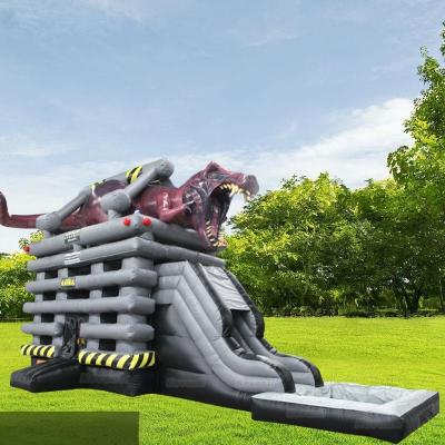 China Castelo inflável com deslizamento e tamanho personalizado em 2024 Modelos mais recentes à venda