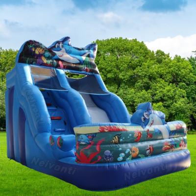 China Hot Style aufblasbare Wasserrutsche mit benutzerdefiniertem Logo und maximale Kapazität 100-500kg zu verkaufen