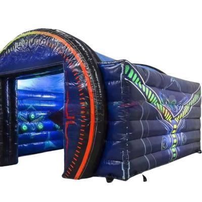 China Tenda de igreja de lona inflável para transporte aéreo e acampamento ao ar livre à venda