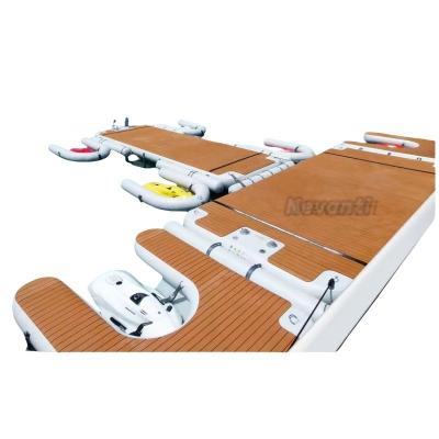 China Inflatable Floating Dock Platform with Max Capacity of 100-500kg and CE Certification for sale