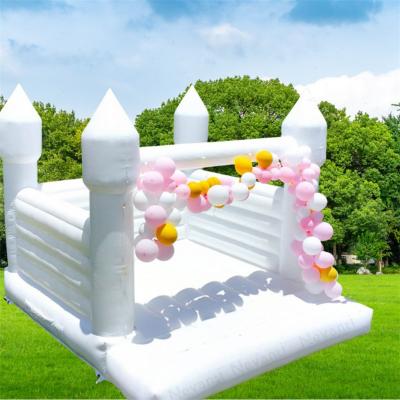 Cina Pvc private label castello saltellante bianco con spedizione gratuita e sacchetto di imballaggio accessorio in vendita