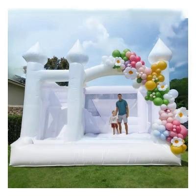 Cina Custom White Inflatable Bounce Castle Party Pink Wedding Bouncer House And Slide Combinato in vendita