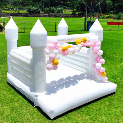 Cina Mini castello gonfiabile con dimensioni personalizzate e materiale in PVC bianco in vendita