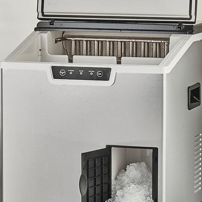 China 3L Mini Bullet Ice Making Machine Stainless Steel For Shop for sale