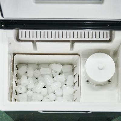 China 3L Mini Bullet Ice Making Machine Stainless Steel For Shop for sale