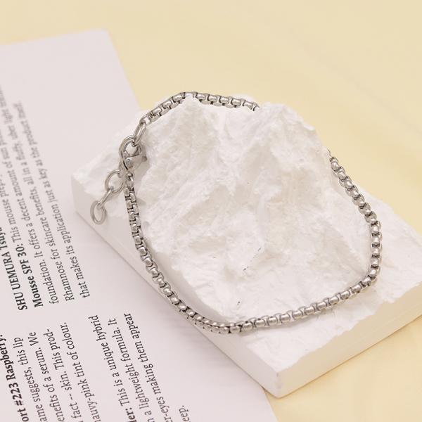 Quality Fashion Versatile Stainless Steel Bracelet Pearl Chain Simple Box Chain Hip Hop Personality Snake Bone Jewelry Chains for sale