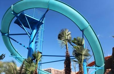 China Aqua Park Sky High Spiral Water Slide Anti Collision 14-20m for sale