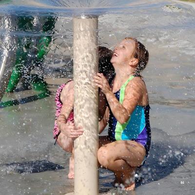 China 200cm Spray Range Water Park Sprinkler 10m3/H Water Discharge for sale