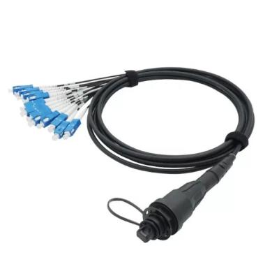 Cina uno Sc all'aperto a fibra ottica UPC dei 12 centri dei cavi di toppa di 0.9mm 3M IP68 in vendita