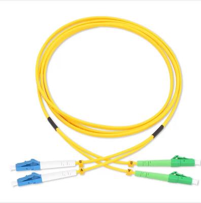 China LC APC zum Einmodenfaser-Verbindungskabel LC UPC 3M G652D zu verkaufen