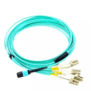 China 8 Core 12 Core MPO MM OM3 OM4 Female to LC 12 Core MTP Fiber Optic Patch Cord for sale