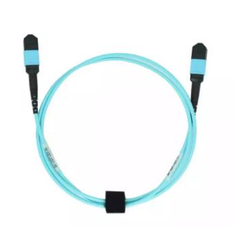 China Cordón de remiendo de la fibra óptica de OM3 OM4 8/12/24f G657A el 1m 3M los 5m MPO MPO en venta