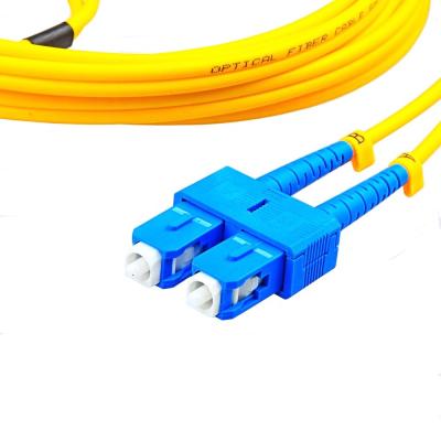 China SC/UPC G652D Modos únicos LSZH 2,0 mm Cordões de ligação de fibra óptica à venda