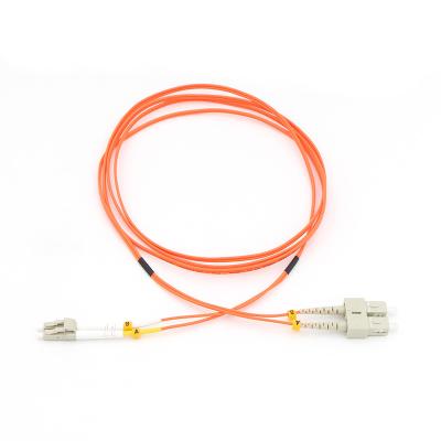 中国 OM1 62.5/125 LC - SC デュプレックス LSZH 光ファイバーパッチコード 販売のため