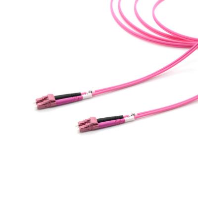 Китай LC Upc To LC Upc Multimode OM4 3,0 мм оптоволоконные патчевые кабели продается
