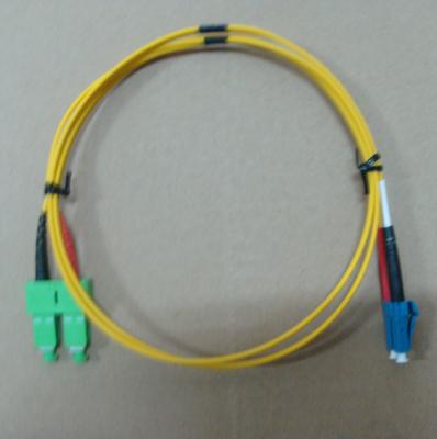 China De Gele kleur van LSZH 2.0mm/3.0mm 900um het Koordlc Sc Singlemode Dimplex van het Vezel Optisch Flard met Hoog Terugkeerverlies Te koop