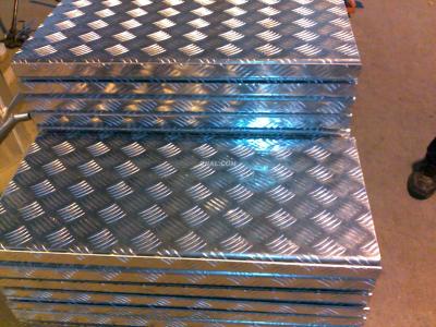China Anti Slide Aluminum Coil Board Five Bars Checkered Aluminum Sheet For Stairs for sale