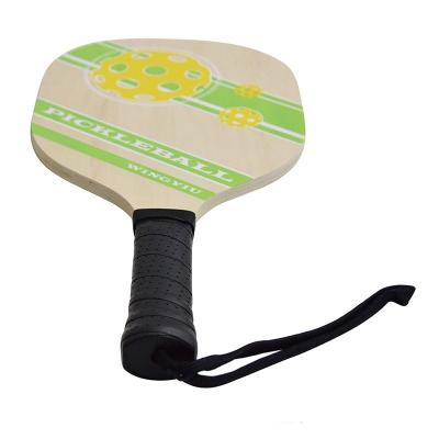 中国 Pickleballのパドル屋内屋外スポーツのための軽量のPickleballのパドルの木のラケット 販売のため
