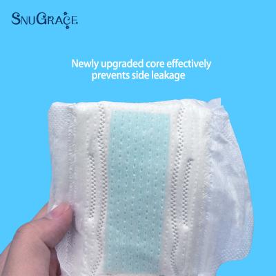 Cina 400-1500 ml Assorbente SNUGRACE Ioni negativi Pad sanitari a nucleo blu per donne in vendita