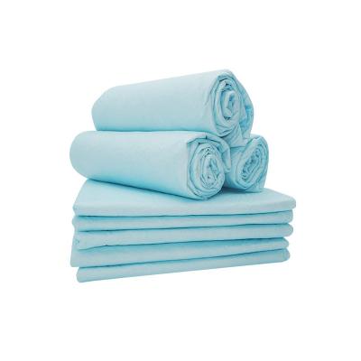 Cina Pad per l'urina per animali domestici usa e getta con capacità assorbente di 100-2000 ml, pulizia rapida e facile in vendita