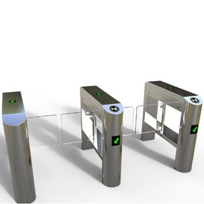 Cina Portone di vetro dell'oscillazione automatica dei cancelli girevoli RFID della barriera dell'oscillazione della Banca per il sistema del controllo di accesso in vendita