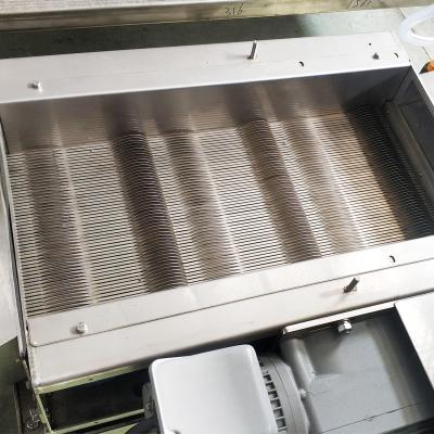 Cina Trattamento delle acque reflue del torchio a vite del filtro a depressione di disidratazione dei fanghi in vendita