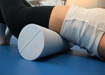 Cina 24X5in EPP Relaxation Back Roller Foam Roller Massage Ball in vendita