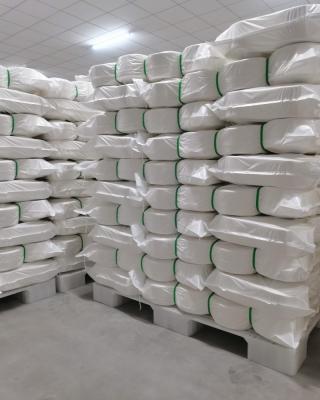 China MVS Polyester/Modal 50/50 65/35 80/20 Ne15/1 Wirbelgarne zum Weben/Stricken zu verkaufen