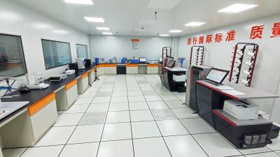 Cina 50/40/10 20S 40D Siro Compatto Filati miscelati di nylon per tessitura e maglieria Bianco grezzo in vendita