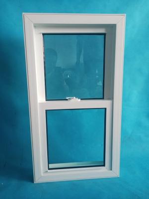 Cina Materiale grezzo PVC bianco UPVC finestra appesa per apertura verticale e schermo a maglia in fibra di vetro in vendita