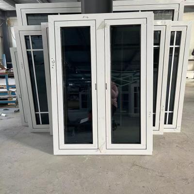 中国 モダンデザイン ブラック カーメンテッド ウインドウ スイング オープン モダン スタイル UPvc ウインドウ ローラー 販売のため
