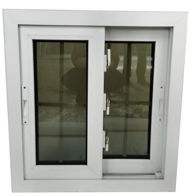 Cina Materiale di cornice di plastica Cortile di uragano Finestra scorrevole in PVC con evacuazione dell'acqua in vendita