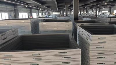Cina Finestra di vinile singolo appesa su misura con hardware e materiale di rete per schermo in fibra di vetro in vendita