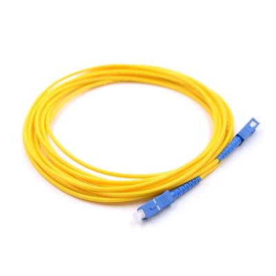 China De strakke van het het Flardkoord van het Buffer Simplexnetwerk van de de Wijzevezel Binnen Enige Optische Kabel 10m G657A for sale