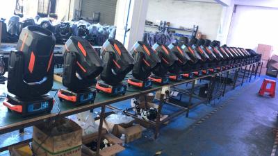 Cina Plastico resistente alle alte temperature Sharpy 330W 15R Beam Moving Head Light per DJ Club in vendita