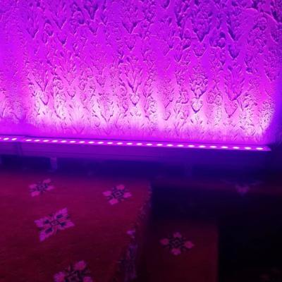 Cina Professionale 24x3W 3 in 1 IP65 Wedding Disco LED Wall Washer Light per DJ Club Bar in vendita