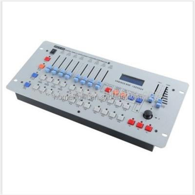 Cina Disegno di illuminazione e circuiti 220V DJ 512 DMX Console 240 Controller per luci da palco in vendita